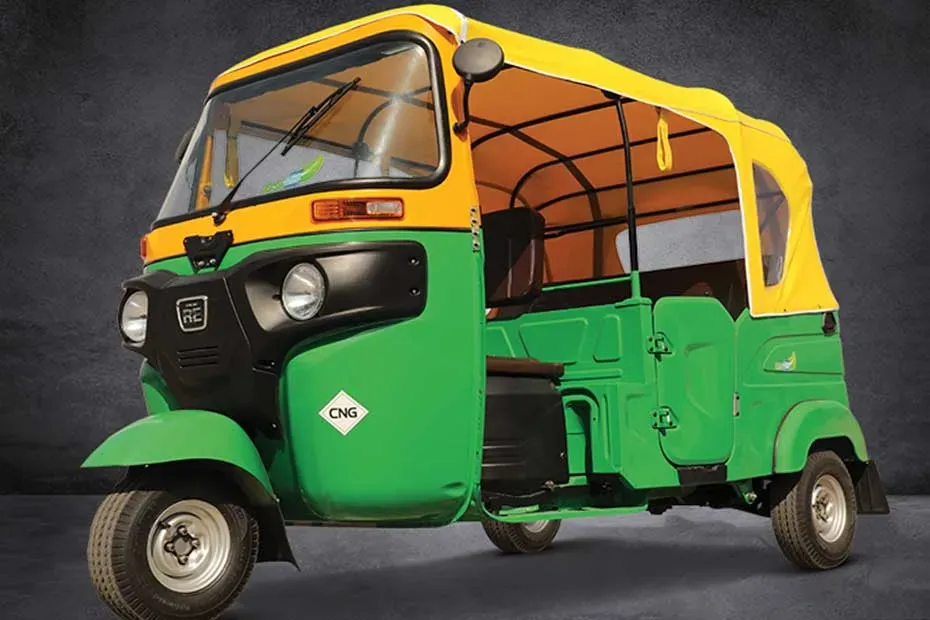 Bajaj Compact RE Price, Specifications and Offers