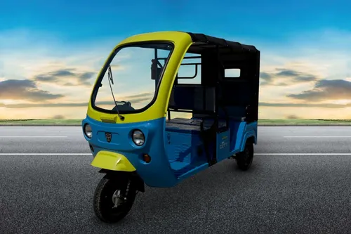 Godawari Eblu Cety E Rickshaw Price, Specifications and Offers